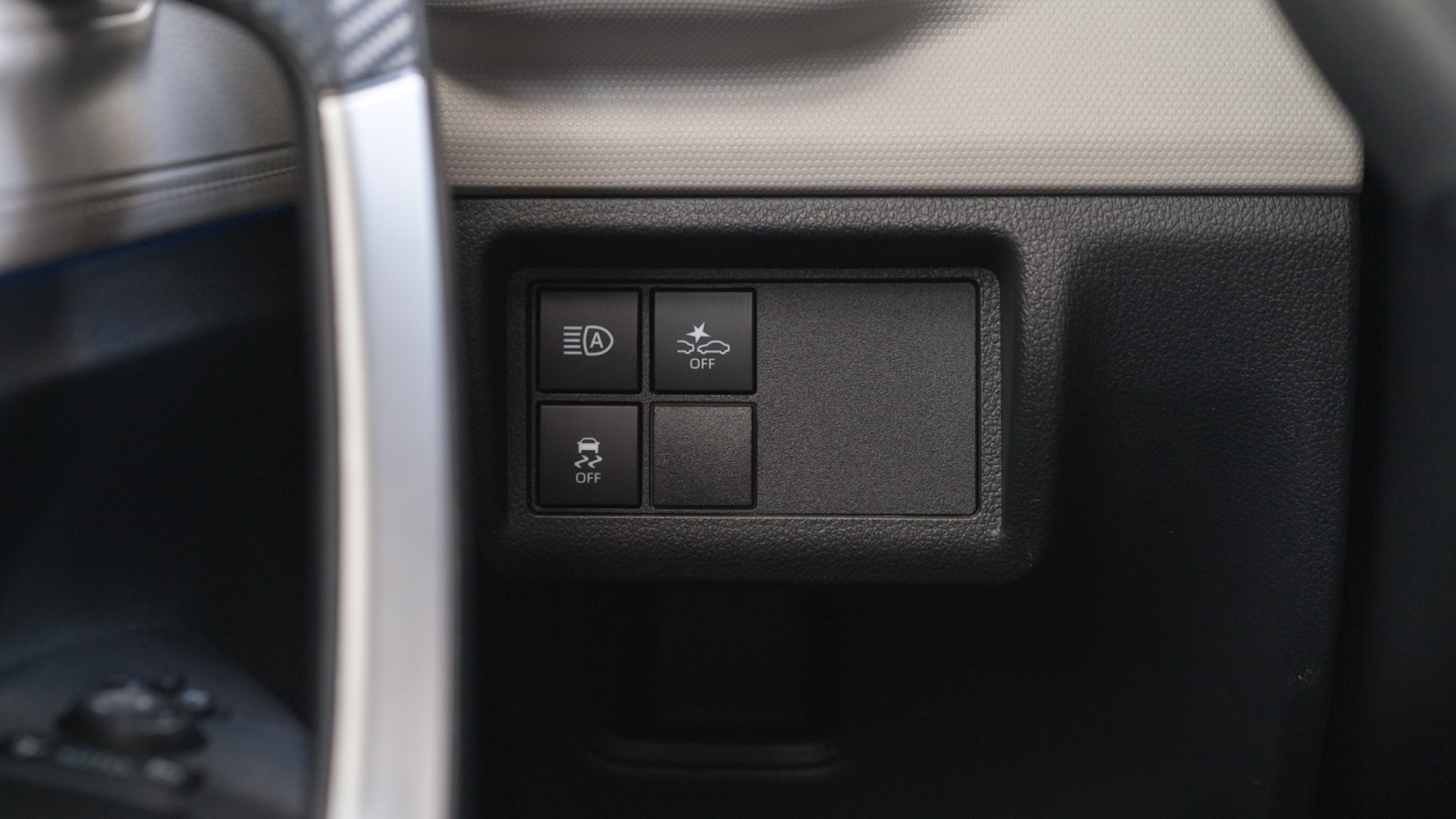 Worth the hype; Toyota Veloz 1.5 V CVT - Review - YugaAuto: Automotive ...