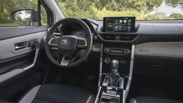 Worth the hype; Toyota Veloz 1.5 V CVT - Review - YugaAuto: Automotive ...