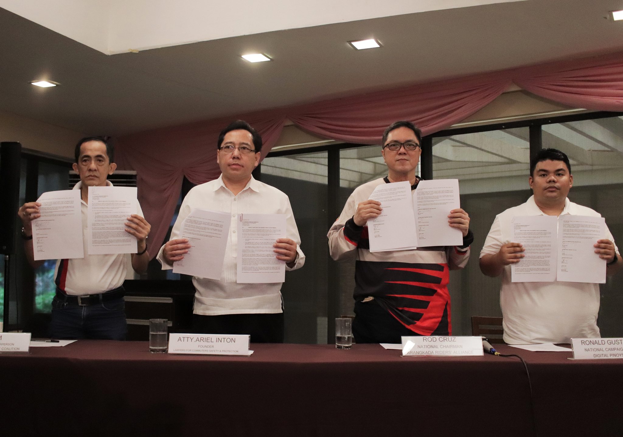 4 Transport Groups Call For A Review Of Grab Acquisition Of Move It ...