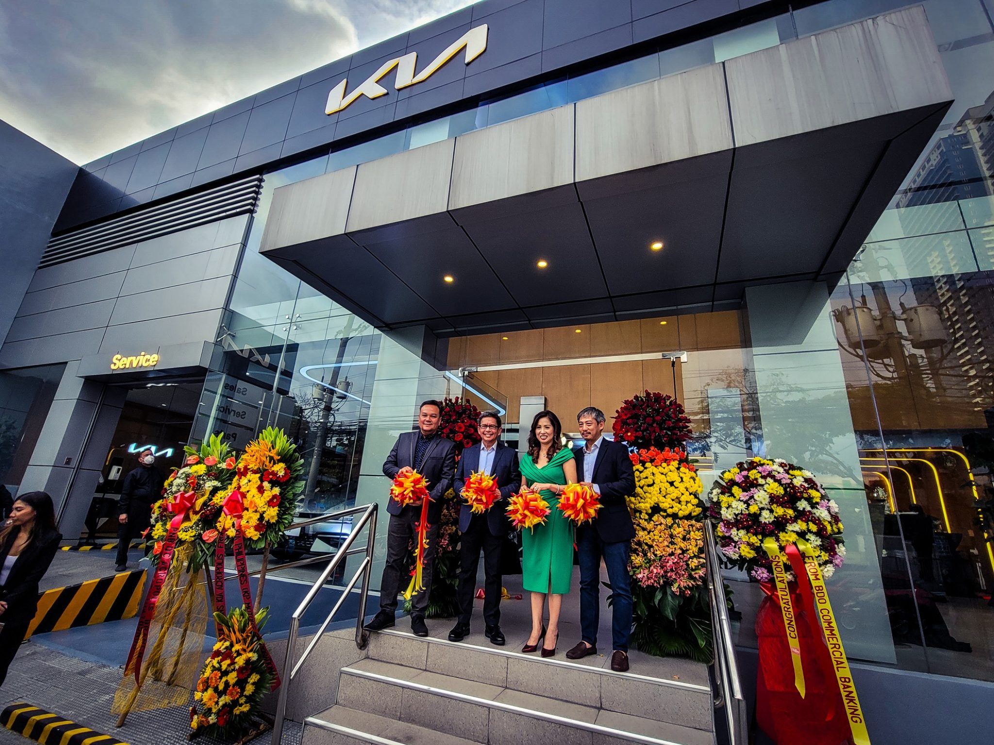 Kia PH opens newest dealership in Acropolis - YugaAuto: Automotive News ...