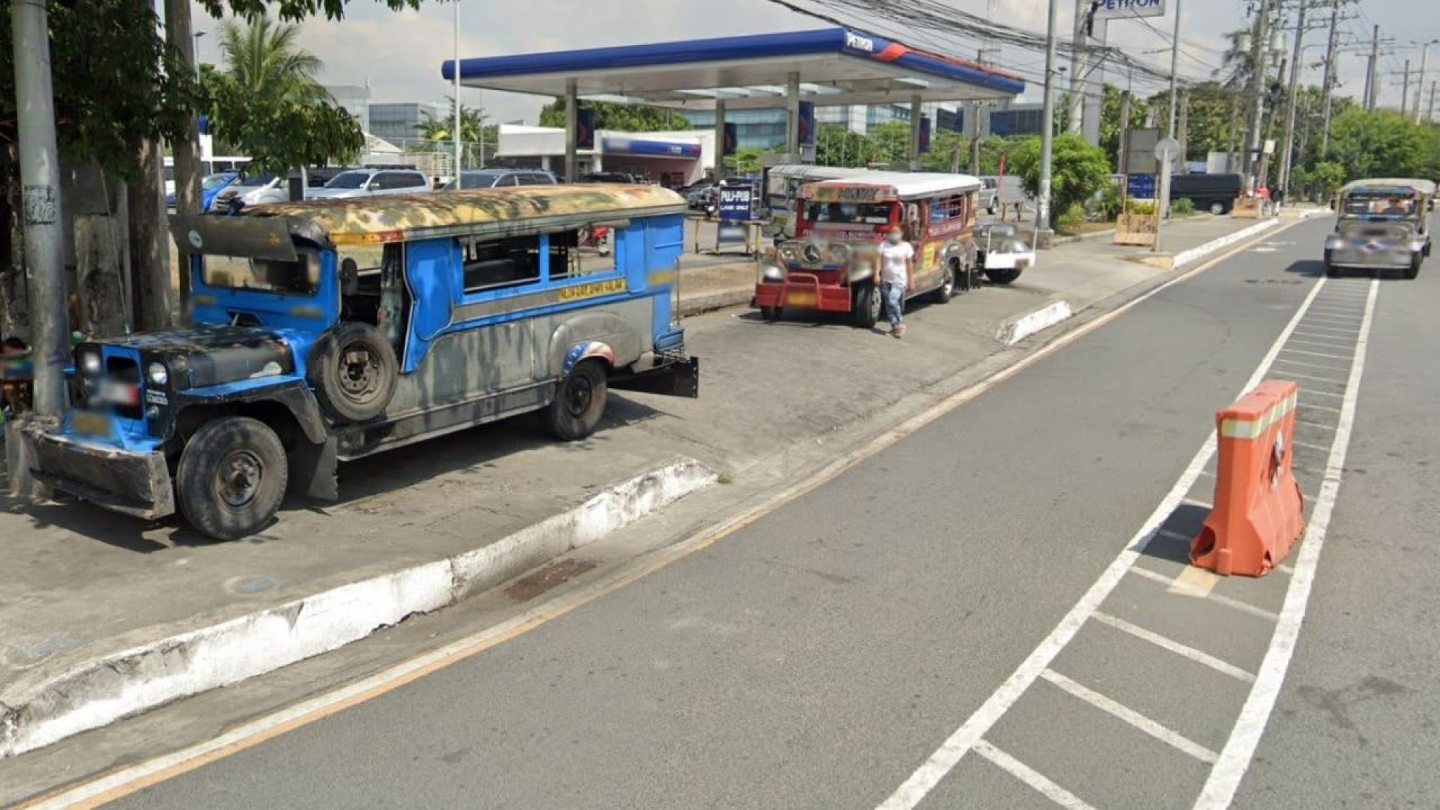 Final Answer? LTFRB Extends Deadline For Traditional Jeepney Phase-out ...