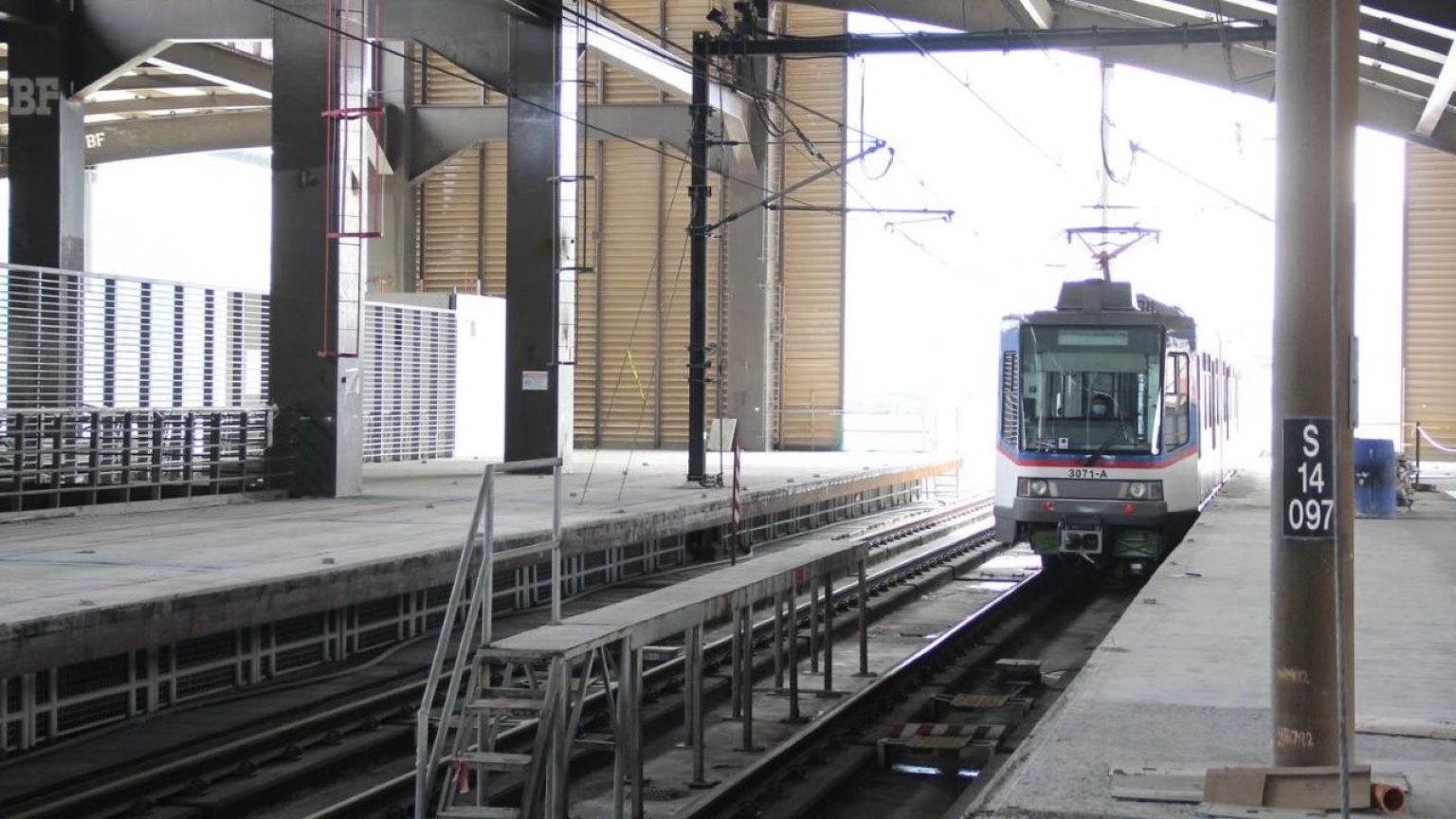 Upgrade To 4-car Train Will Increase MRT-3 Daily Passenger Capacity To ...