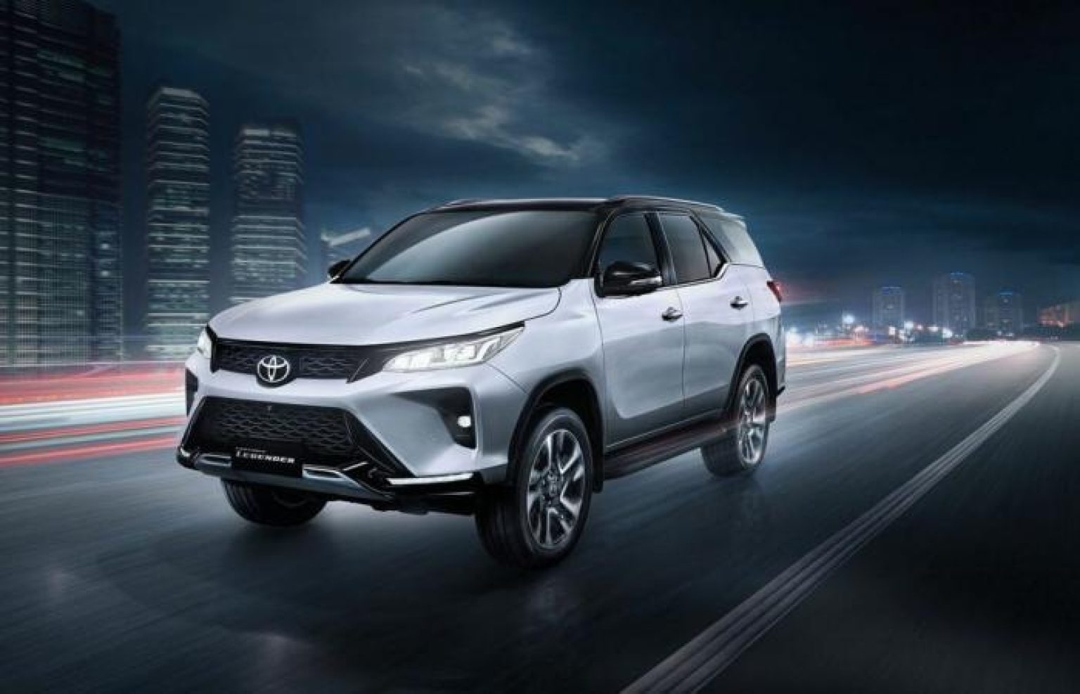 Thailand Gets Updated Toyota Fortuner With A Host Of New Features ...