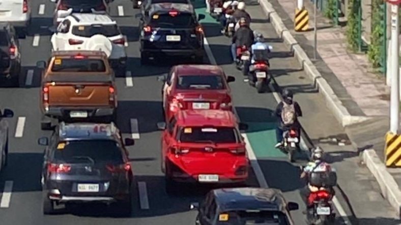 EDSA bike lane "underutilized", MMDA considering lane sharing as ...