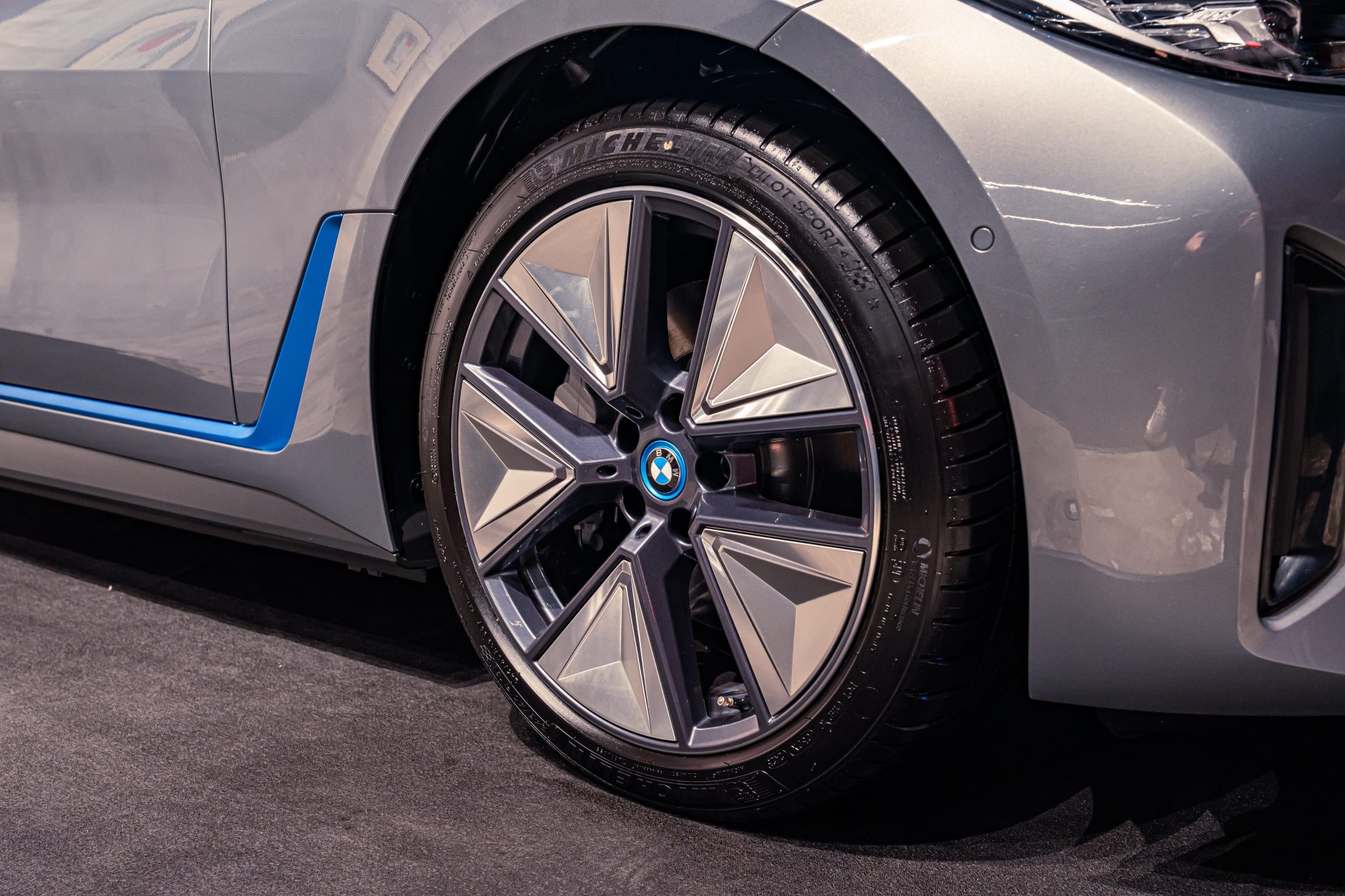 BMW Philippines unveils the i4 EV Gran Coupe–Priced at P4,490,000 ...
