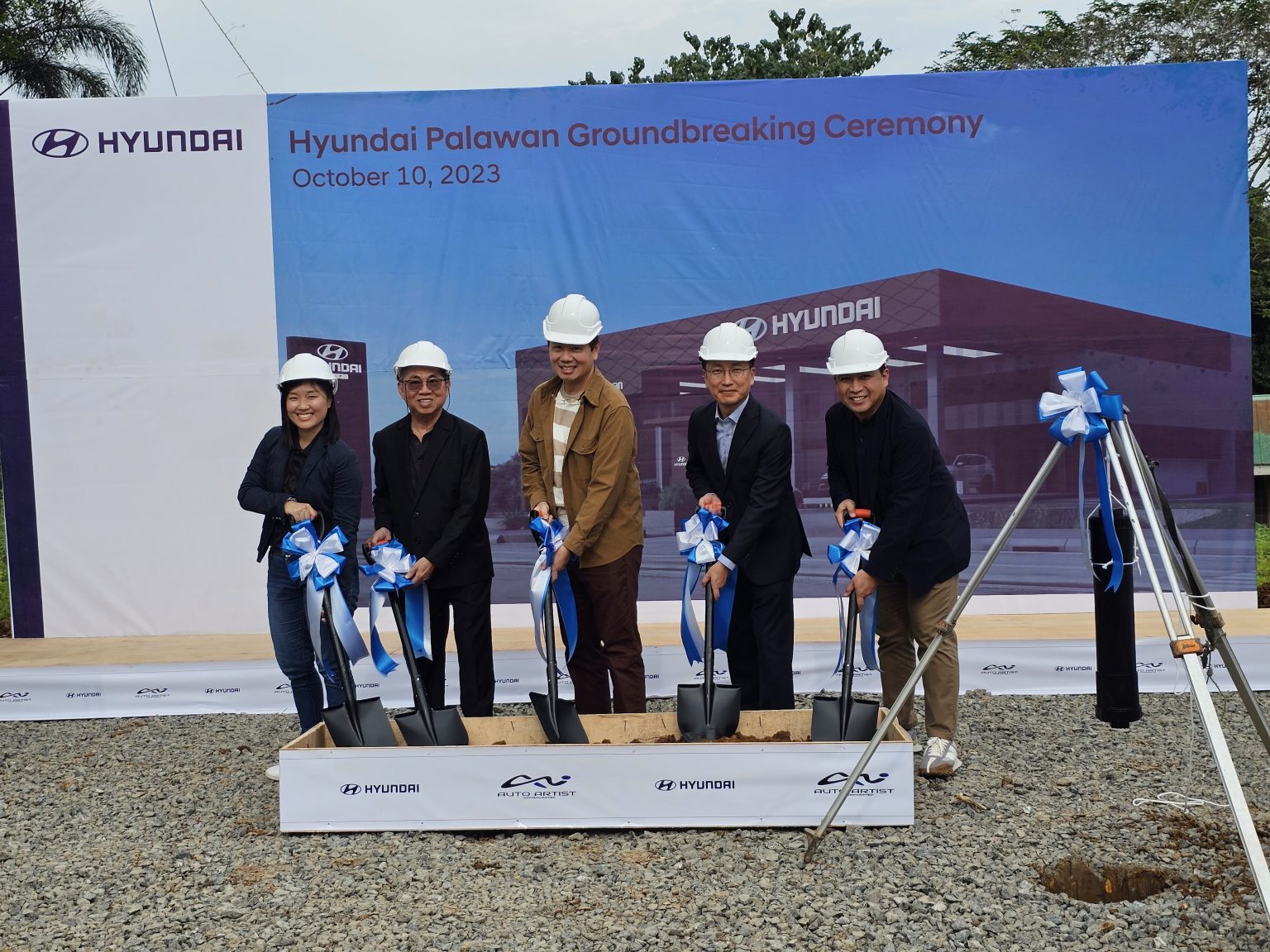Hyundai Philippines strengthens relationship with Palawan Customers in ...