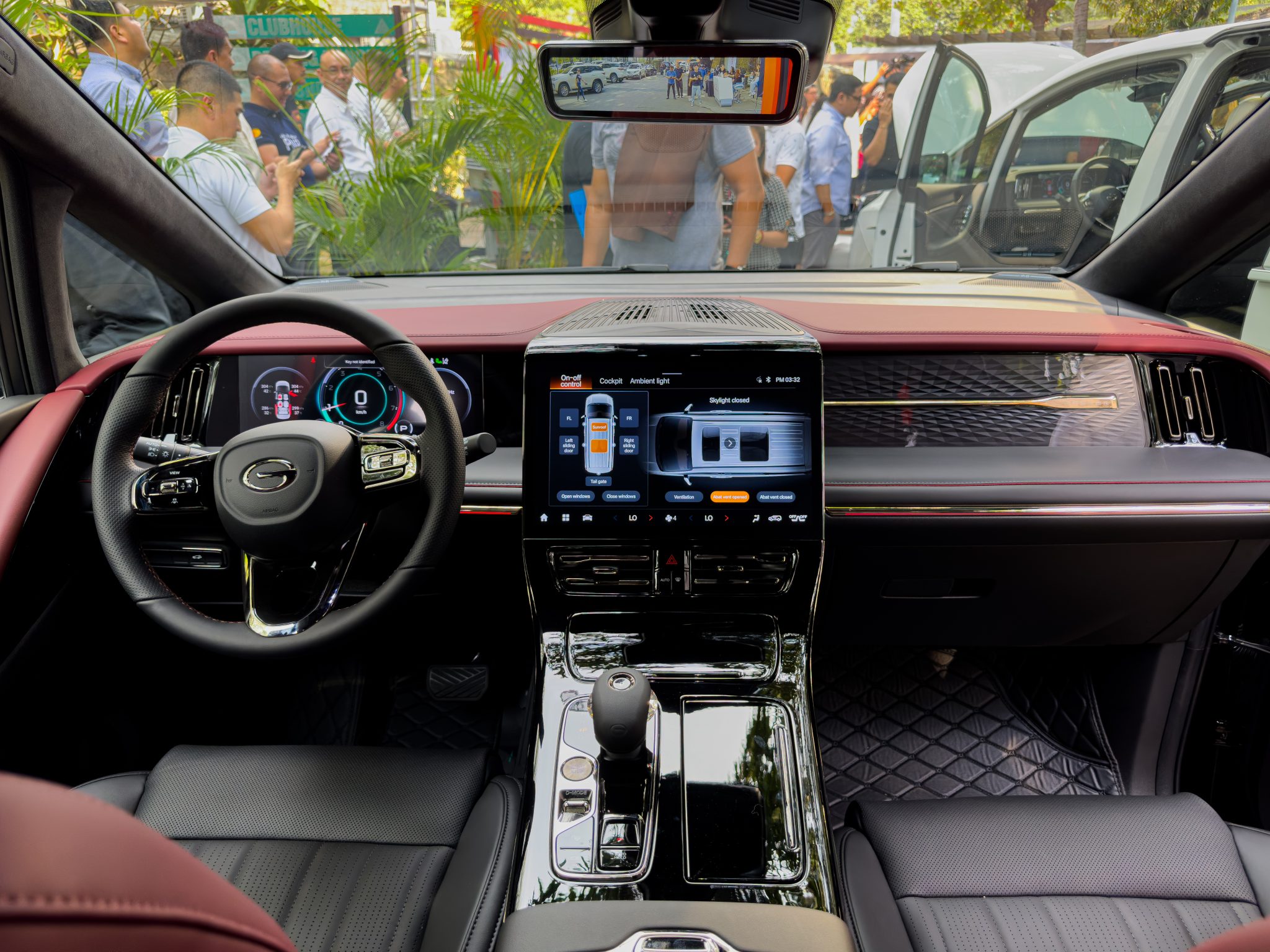 GAC M8 officially lands in the Philippines–Starts at P2,998,000 ...