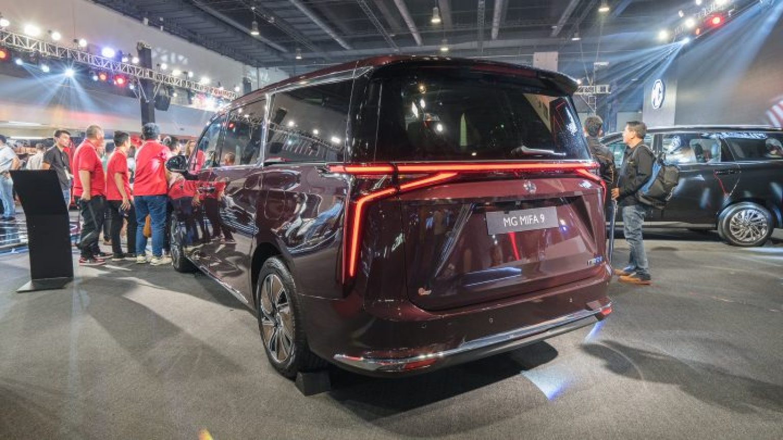 MG PH steals show with biggest booth and most cars launched at 2024 ...