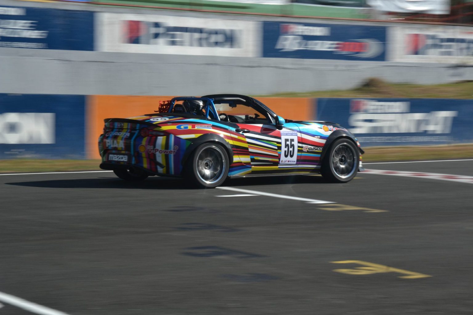 Mazda MX-5 Miata triumphs in 2024 Petron Makabayan Endurance Cup opener ...