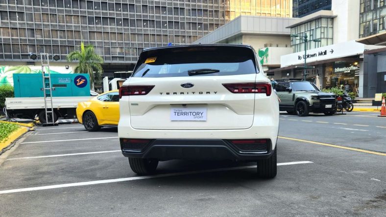New top of the line 2024 Ford Territory Sport variant appears ahead of ...