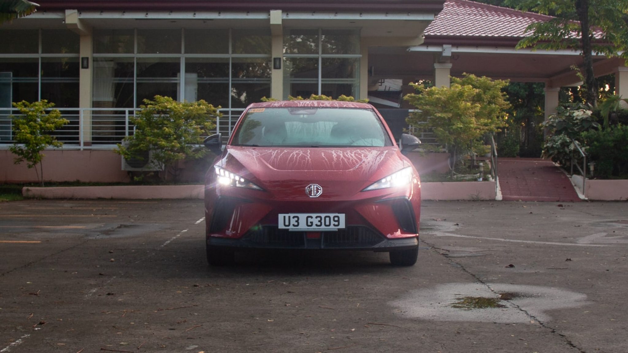 2024 MG4 STD - An impressive gateway into the EV revolution - YugaAuto ...