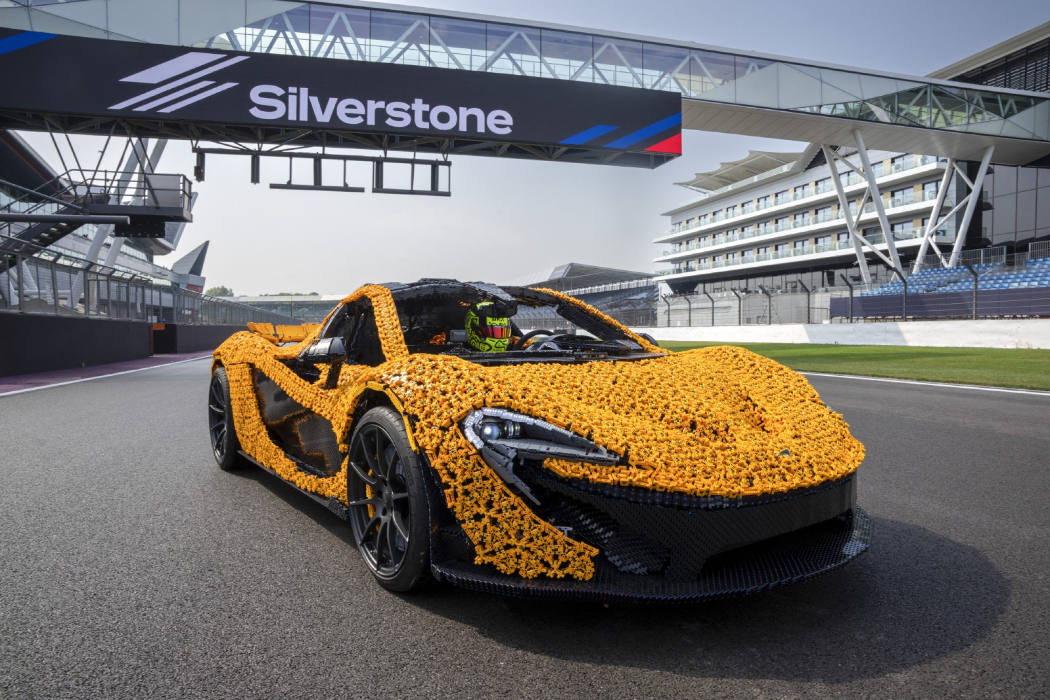 LEGO and McLaren unveil full-scale driveable P1 - YugaAuto: Automotive ...