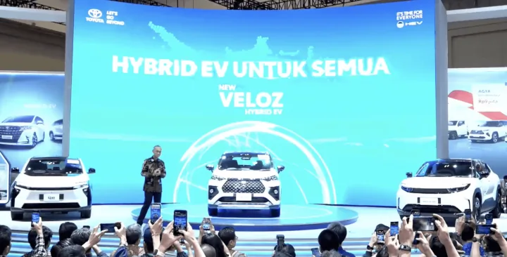 Toyota launches 2026 Hybrid Veloz - YugaAuto: Automotive News & Reviews ...